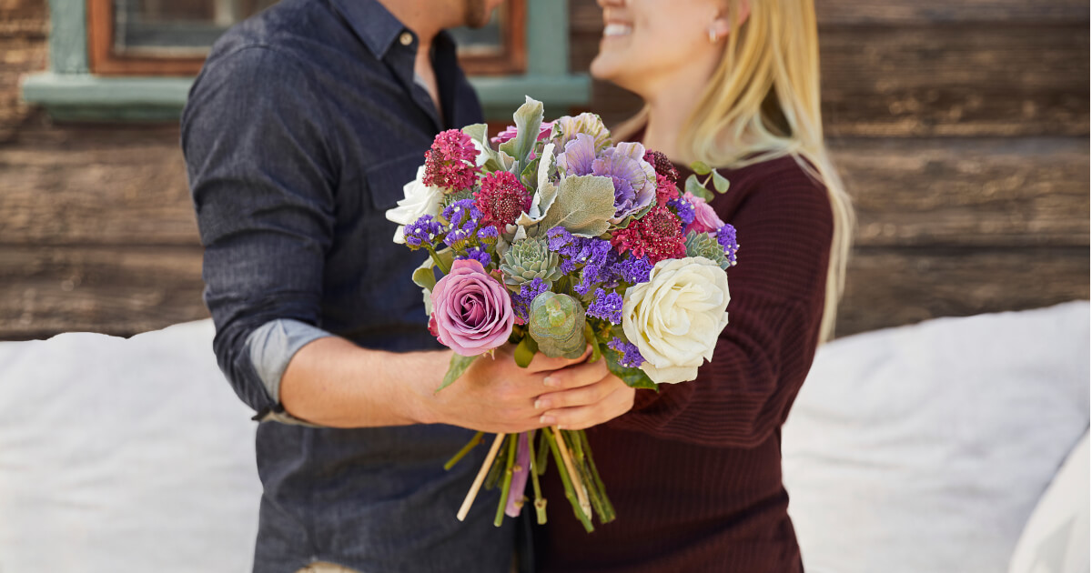 20 of the Best Romantic Fall Date Ideas | Bouqs Blog