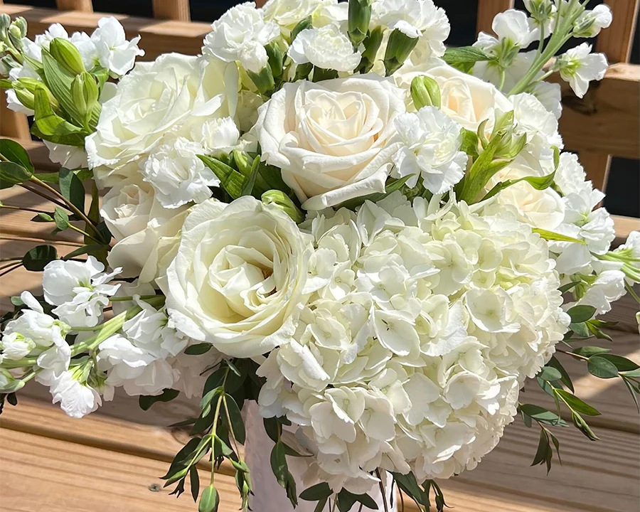 Flower Delivery | Fresh Flowers | Send Flowers Online - The Bouqs Co.