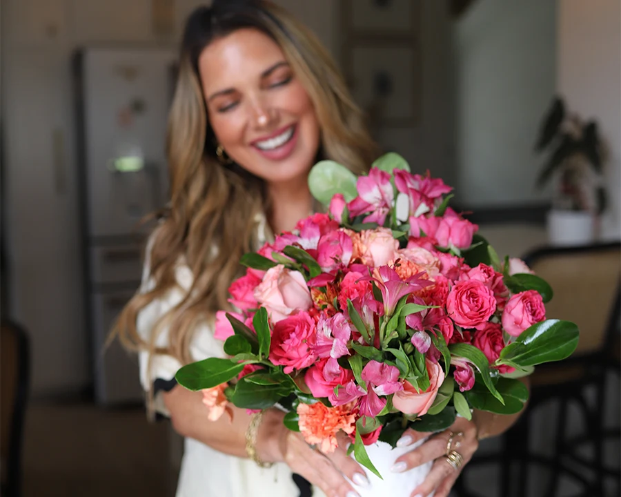 Flower Delivery | Fresh Flowers | Send Flowers Online - The Bouqs Co.