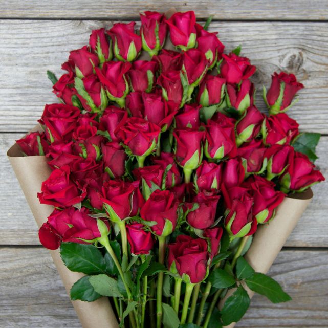 Red Tea Rose Floral Arrangement - The Bouqs Co.